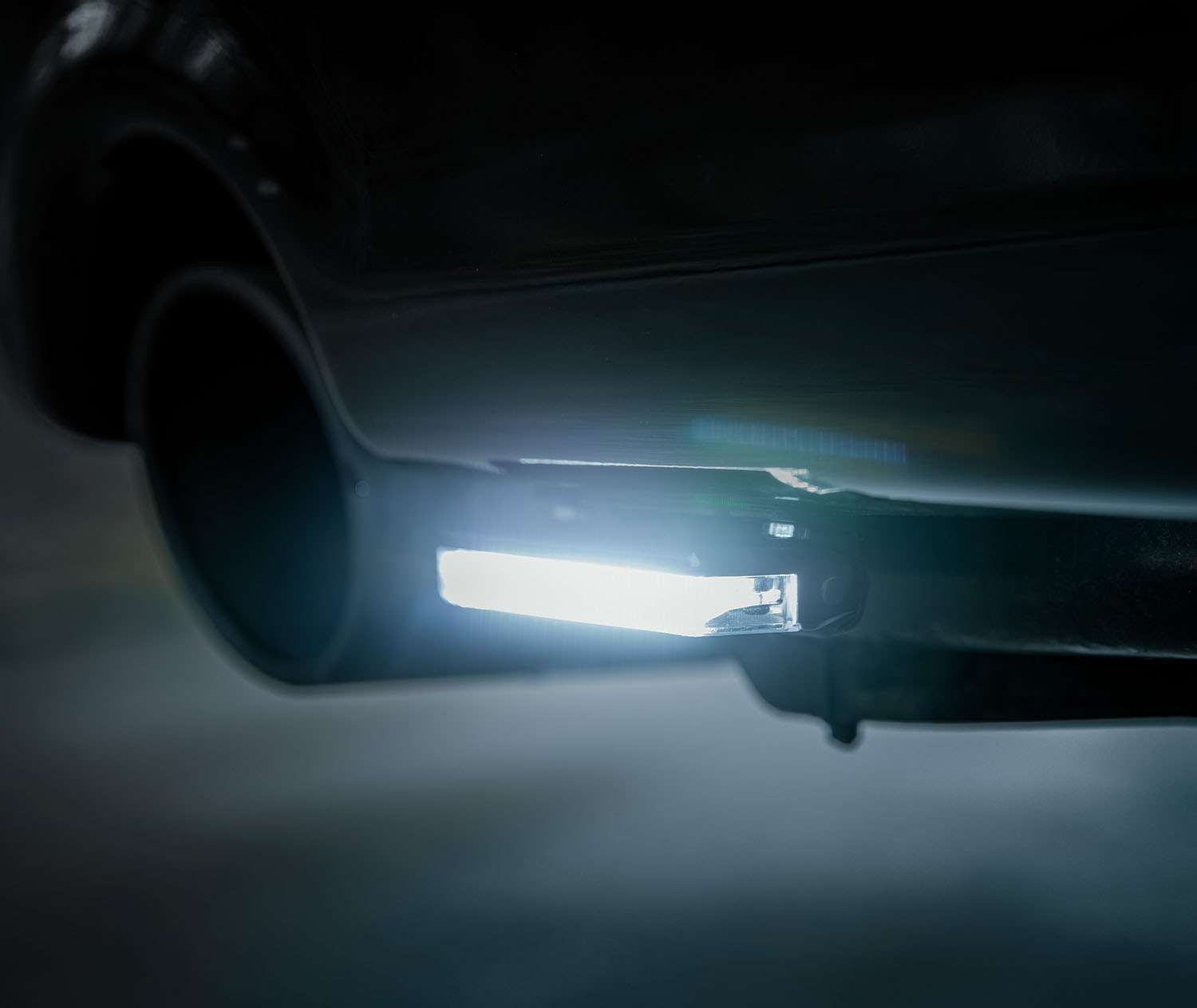 Vehicle Lighting & Truck Accessories - Strands